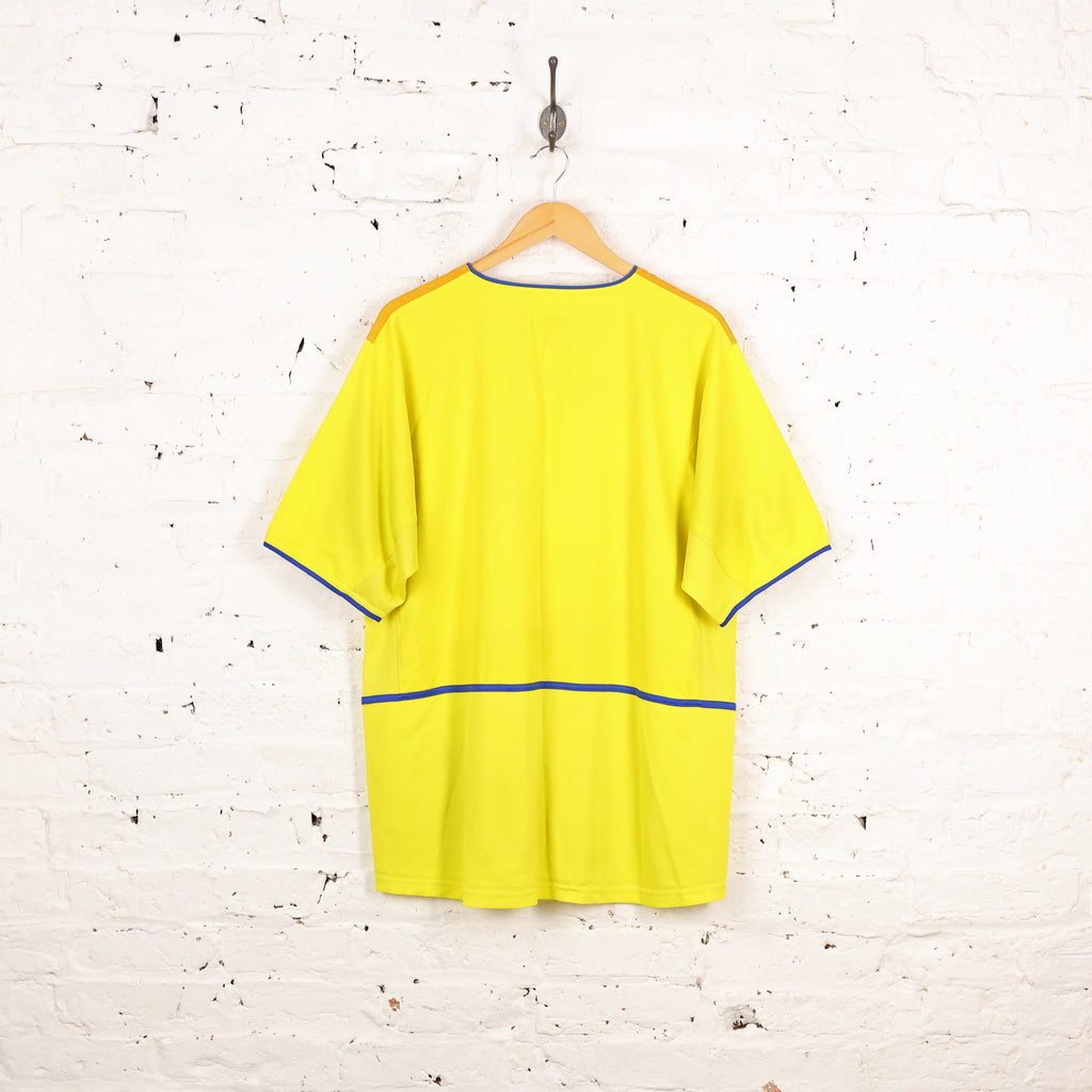 Buy Second Hand & Vintage Football Shirts | Headlock.