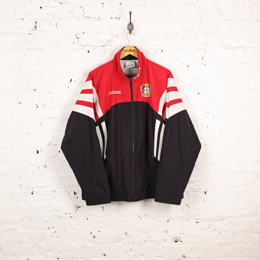 Buy Second Hand & Vintage Football Shirts | Headlock.