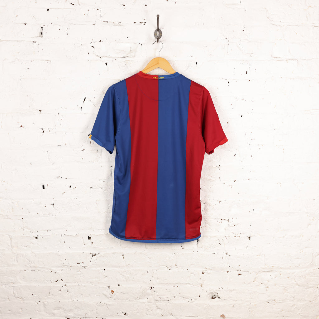 Buy Second Hand & Vintage Football Shirts | Headlock.