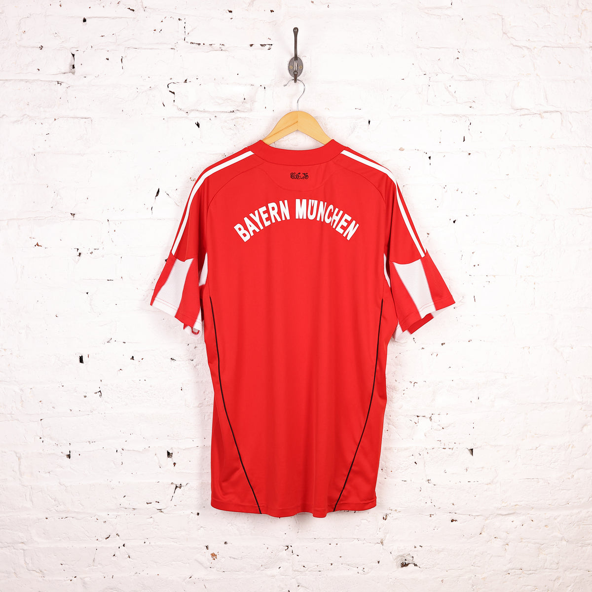FC Bayern Munchen 2010 Adidas Home Football Shirt - Red - XL – Headlock