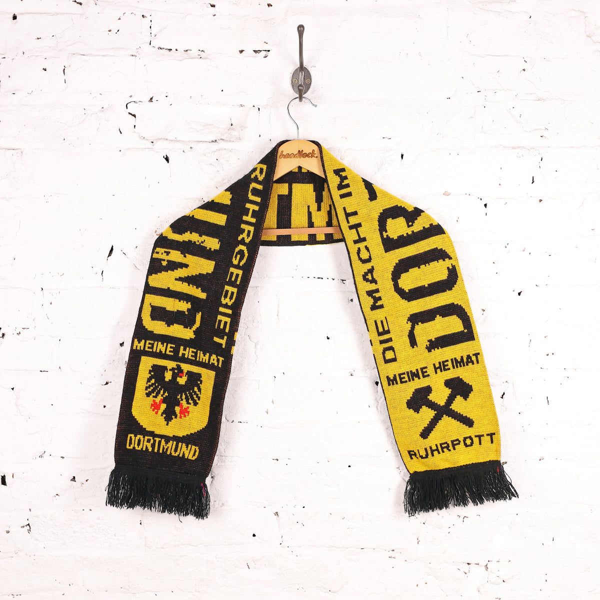 Borussia Dortmund Football Scarf - Black - One Size – Headlock